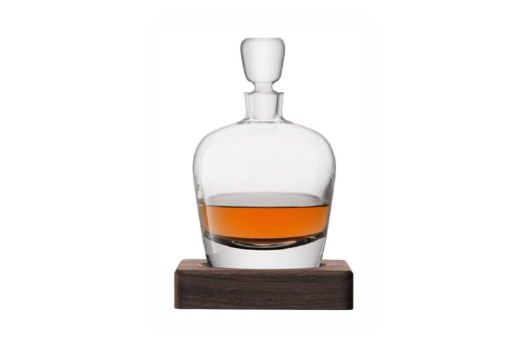 Why do we use whisky decanters? | Master of Malt blog